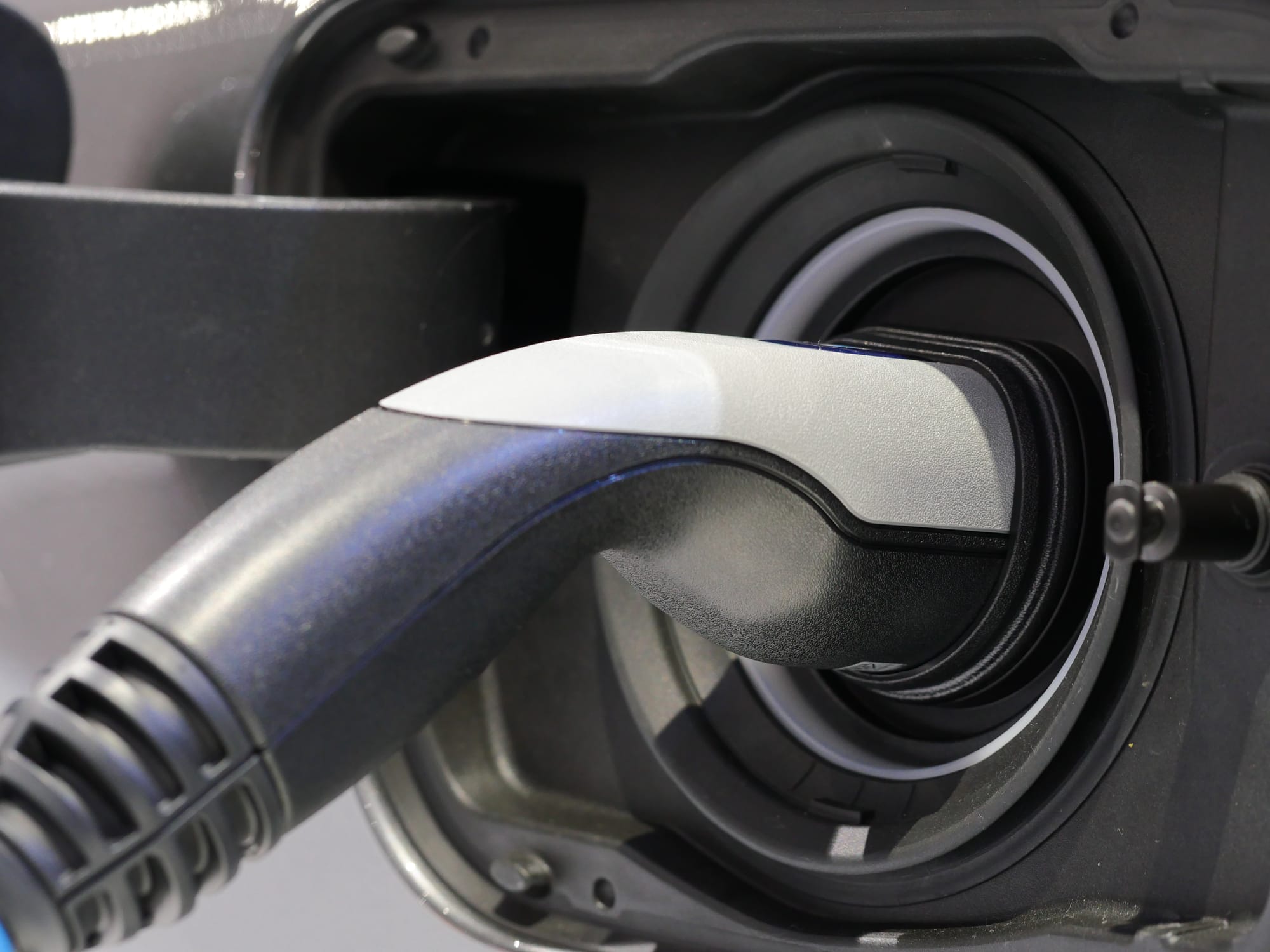 quikcharge.io - reliably fast EV chargers